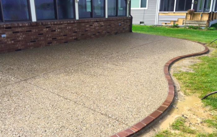 Exposed Aggregate Concrete Fort Wayne - Wilmer Concrete Indiana Hardscapes